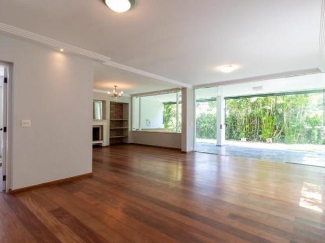 Casa no condomínio Condominio Granja Do Morumbi para venda com 4 quartos, sendo 4 suítes, 260m²