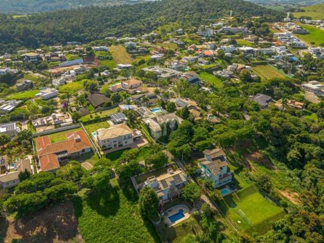 Casa no condomínio Condomínio Jardim Primavera para venda com 5 quartos, sendo 5 suítes, 479m² rem