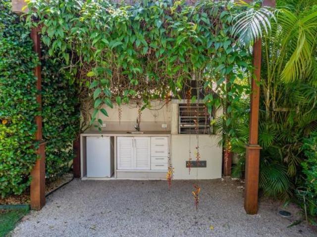 Casa no condomínio Condominio Jardim Vitória Regia para venda com 4 quartos, sendo 4 suítes, 873.75m