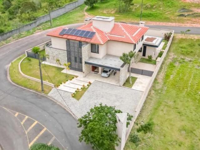 Casa no condomínio Condomínio Jequitibá para venda com 4 quartos, sendo 4 suítes, 500m²