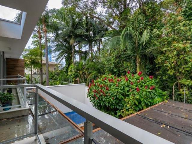 Casa no condomínio Condomínio Modernne para venda com 3 quartos, sendo 3 suítes, 357m² urban#WQN4O