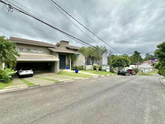 Casa no condomínio Condomínio Parque das Artes para venda com 4 quartos, sendo 4 suítes, 463m²