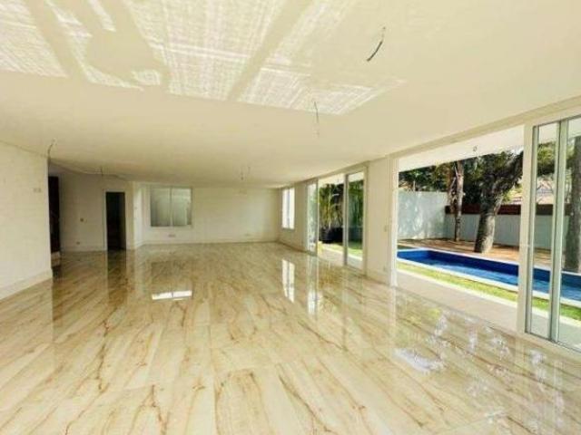 Casa no condomínio Condomínio Porto Fino para venda com 4 quartos, sendo 4 suítes, 572m² remaxempi
