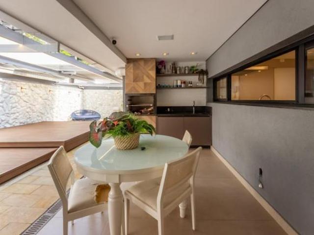 Casa no condomínio Condomínio Reserva 8 para venda com 3 quartos, sendo 3 suítes, 514m² kathrincoa