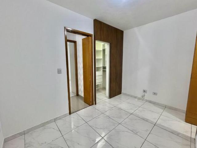 Casa no condomínio Condomínio Residencial Baroni para venda com 2 quartos, sendo 2 suítes, 55m² ca