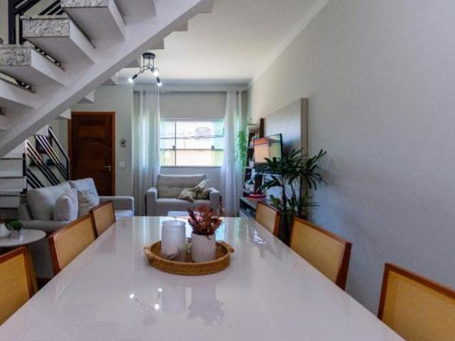 Casa no condomínio Condomínio Residencial Canarinho para venda com 3 quartos, sendo 1 suíte, 102m²