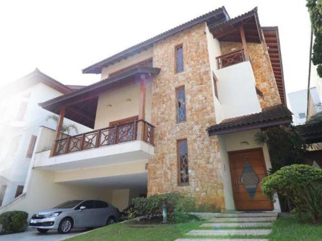 Casa no condomínio Condomínio Residencial Chácara Francesa para venda com 5 quartos, sendo 4 suítes