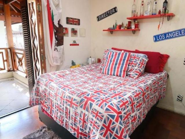 Casa no condomínio Condomínio Residencial Chácara Francesa para venda com 5 quartos, sendo 4 suítes