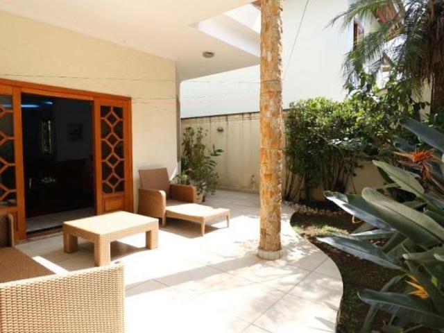 Casa no condomínio Condomínio Residencial Chácara Francesa para venda com 5 quartos, sendo 4 suítes