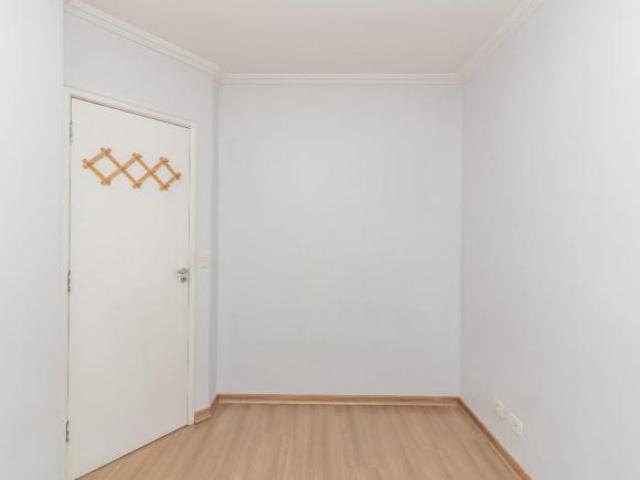 Casa no condomínio CONDOMINIO RESIDENCIAL FELICITÁ para venda com 3 quartos, sendo 1 suíte, 120m²