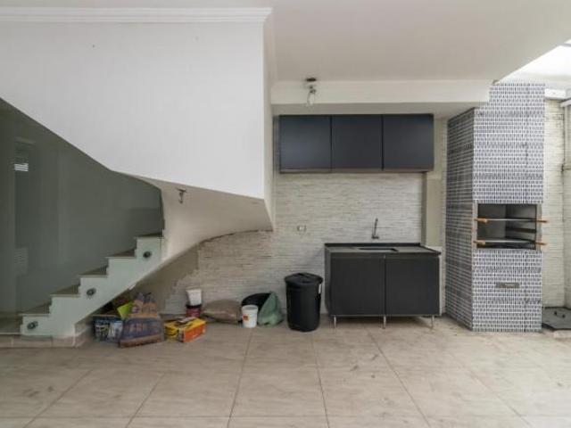 Casa no condomínio CONDOMINIO RESIDENCIAL FELICITÁ para venda com 3 quartos, sendo 1 suíte, 120m²