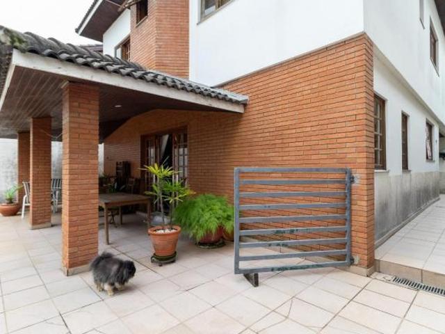 Casa no condomínio Condomínio Residencial Morada Das Flores para venda com 4 quartos, sendo 2 suítes