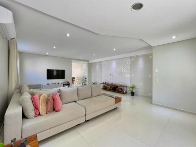 Casa no condomínio Condomínio Residencial Prudencia Park para venda com 4 quartos, sendo 2 suítes, 3