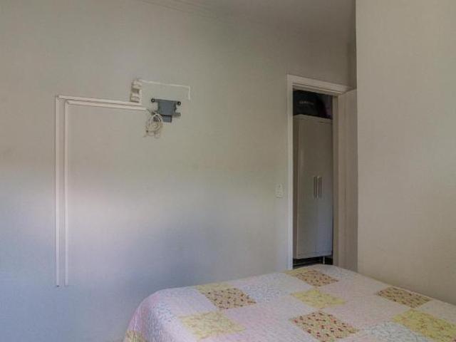 Casa no condomínio Condomínio Residencial Rafaela para venda com 3 quartos, sendo 1 suíte, 71m² re