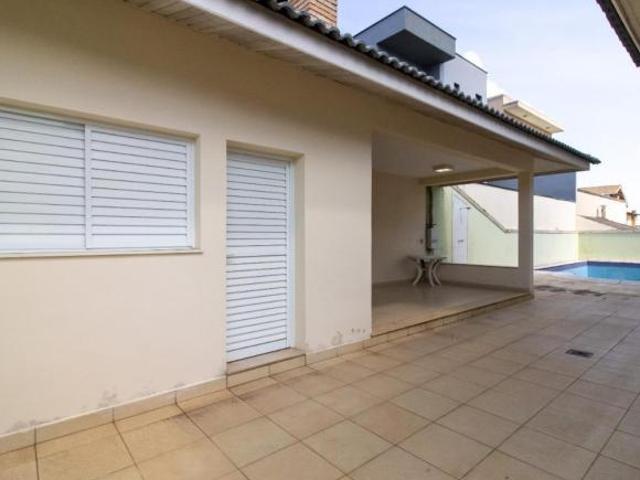 Casa no condomínio Convívio Residencial Santana Ou Arujá Ville para venda com 4 quartos, sendo 2 suí