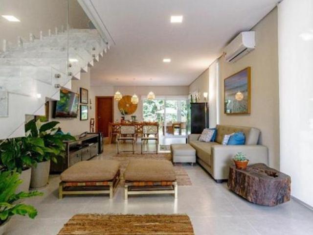 Casa no Condomínio Costa do Sol Mobiliada com Piscina e 5 suítes Bertiog/?SP