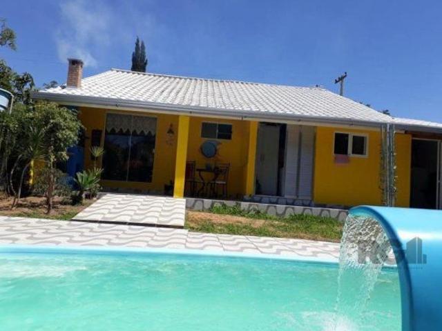 Casa no Condomínio Cantegrill em Viamão