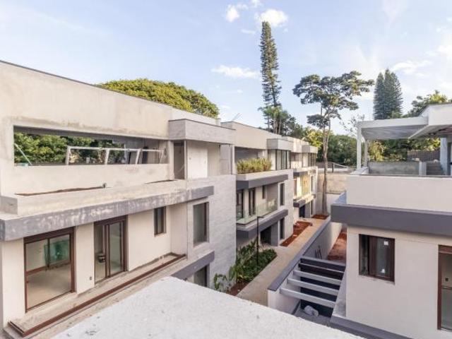 Casa no condomínio Casa Jardim Laplace para venda com 4 quartos, sendo 4 suítes, 595m² urban#POG4B