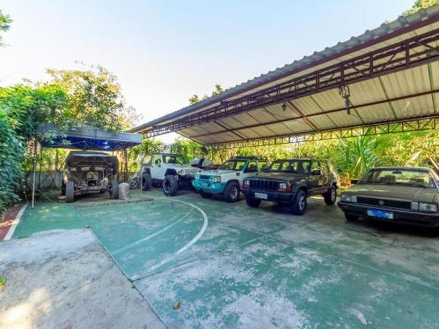 Casa no condomínio Chacara Dos Lagos para venda com 4 quartos, sendo 3 suítes, 535m² remaxfront#WX