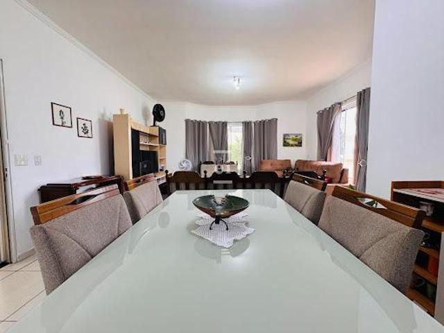 Casa no Condomínio Chacur – Várzea Paulista/SP 3 dormitórios