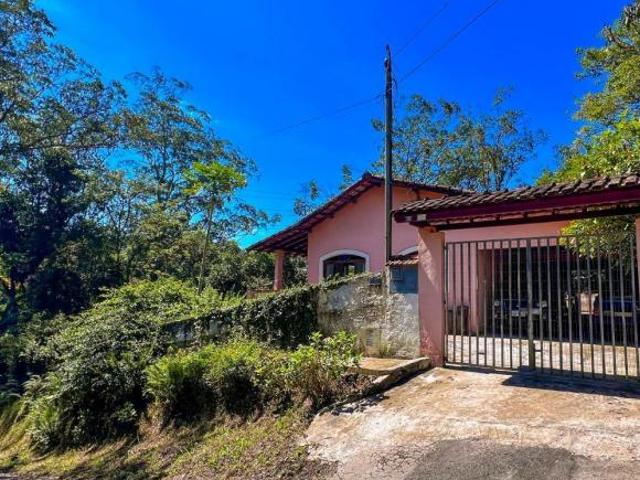 Casa no condomínio Clube de Campo Anchieta para venda com 2 quartos, 239m²