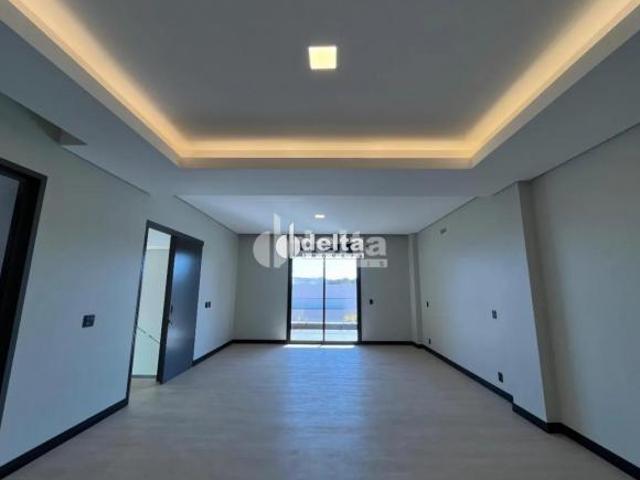 Casa no condomínio Cyrela Landscape Residencial Buritis disponível para venda em Uberlândia MG