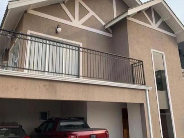 Casa no Condomínio Água Verde à venda com 4 quartos sendo 2 suítes