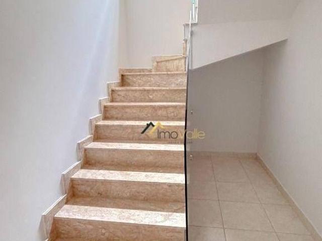 Casa no Condomínio Altos da Serra III no Urbanova em São José dos Campos