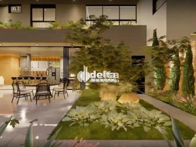Casa no condomínio Alphaville 1 disponível para venda em Uberlândia MG