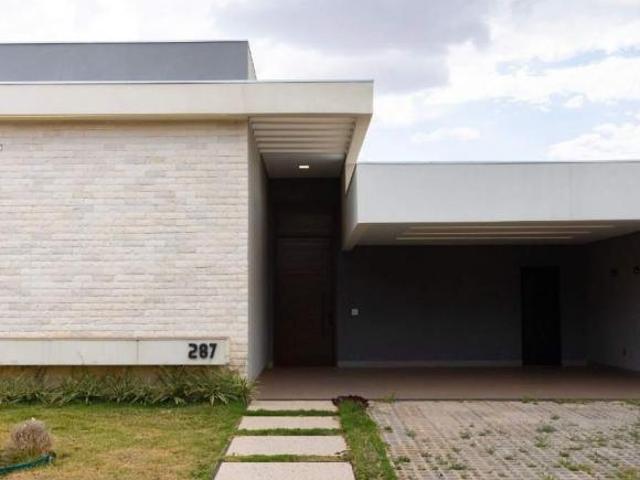 Casa no Condomínio Alphaville 2