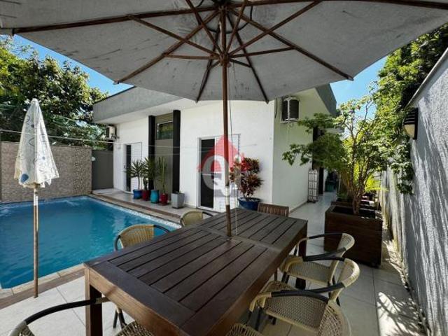 CASA NO CONDOMINIO ARUÃ