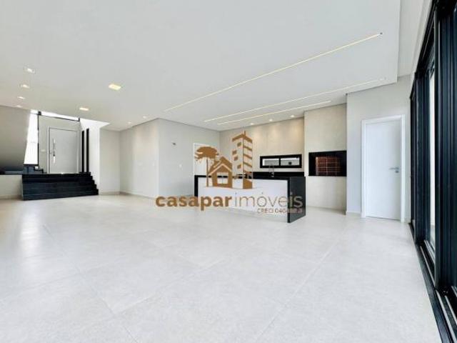Casa no Condomínio Araçari à Venda, 210m² com 3 Suítes e Nunca Habitado