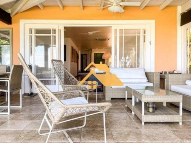 Casa com 4 dormitórios à venda, 325 m² por R$ 11.500.000,00 Praia de Juquehy São Sebastião/SP