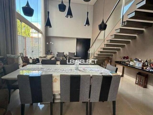Casa no Condomínio Barcelona com quatro quartos e área gourmet completa
