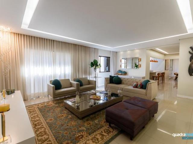 Casa no Condomínio Bela Vista – Colônia Agrícola | 4 Suítes e 6 Vagas