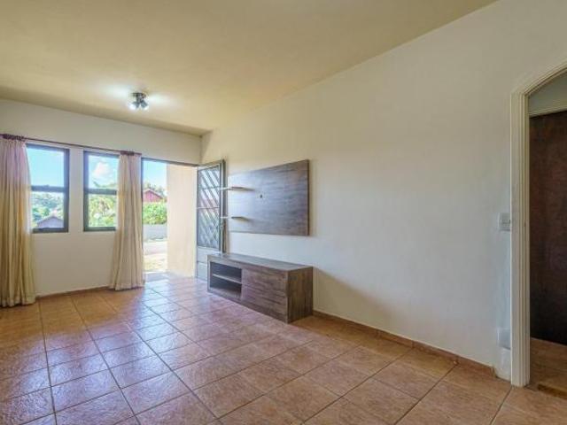 Casa no condomínio Blumen Hof para venda com 3 quartos, sendo 1 suíte, 80m²