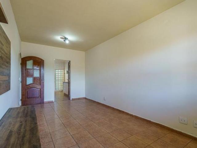 Casa no condomínio Blumen Hof para venda com 3 quartos, sendo 1 suíte, 80m² gabrielafernandtes#R7L