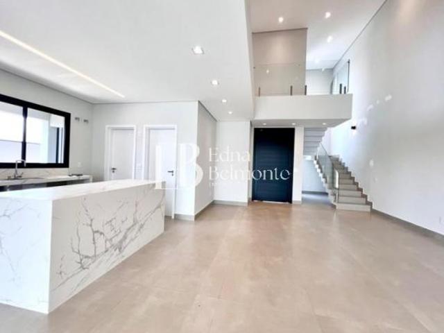 Casa no condominio Brisas da Mata à Venda em Jundiaí SP, 4 Quartos, 3 Suítes, 3 Salas, 4 Banheiros