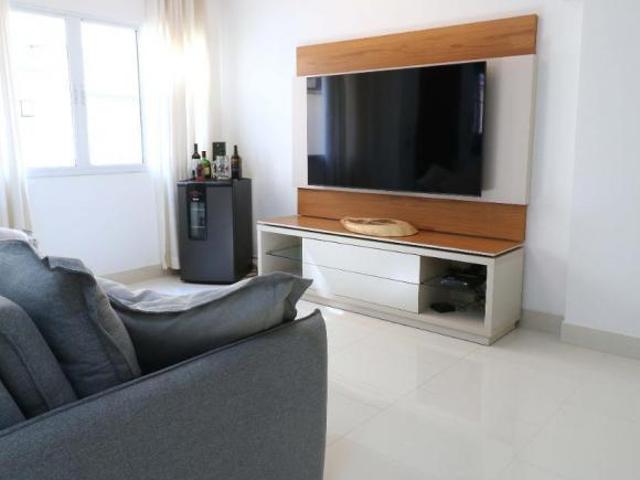 Casa no condomínio Gran Veiga para venda com 3 quartos, sendo 1 suíte, 128m²