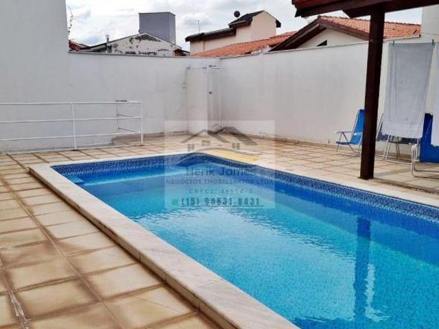 Casa no Condomínio Granja Olga