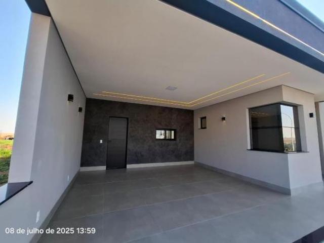 Casa no condomínio Dona Maria Candida para venda com 3 quartos, sendo 3 suítes, 180m²