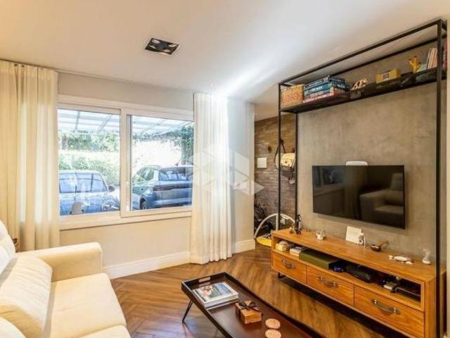 Casa no Condomínio Euroville com 3 Dormitórios sendo 1 Suíte