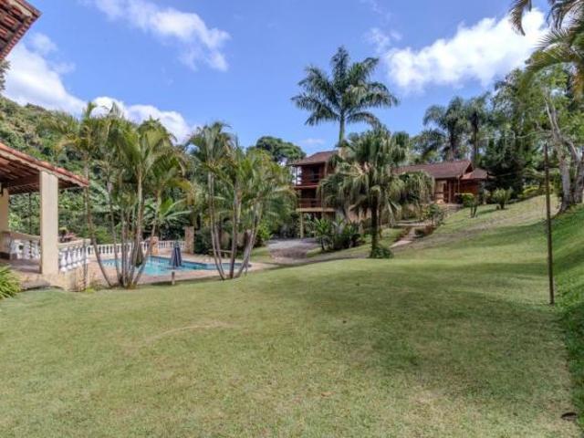 Casa no condomínio Fazenda da Ilha para venda com 3 quartos, sendo 3 suítes, 365m² theremaxcollect