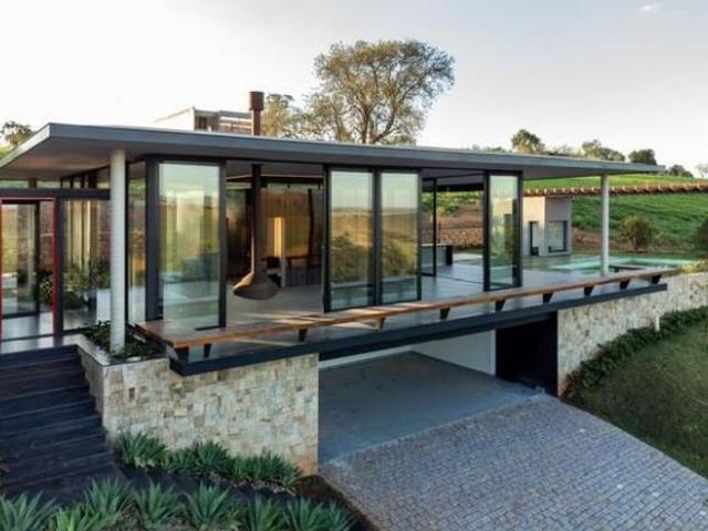 Casa no condomínio Fazenda Dona Carolina para venda com 5 quartos, sendo 5 suítes, 664m²