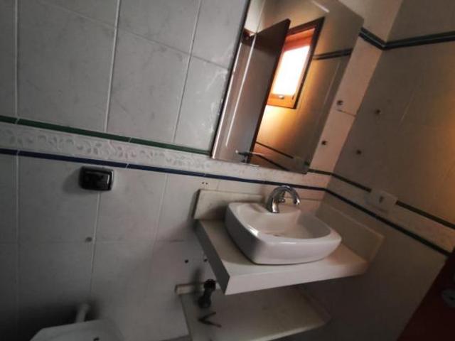 Casa no condomínio horto para venda com 3 quartos, sendo 1 suíte, 130m²