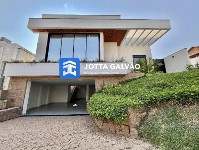Casa no Condomínio Helvetia Park em Indaiatuba