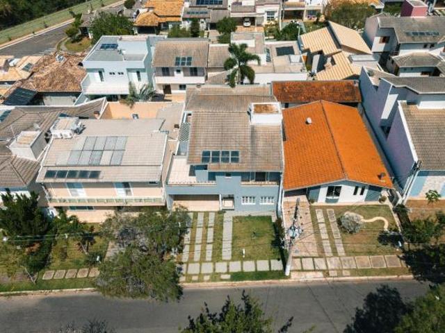 Casa no condomínio Jardim Portal de Itaici para venda com 4 quartos, sendo 2 suítes, 287m²