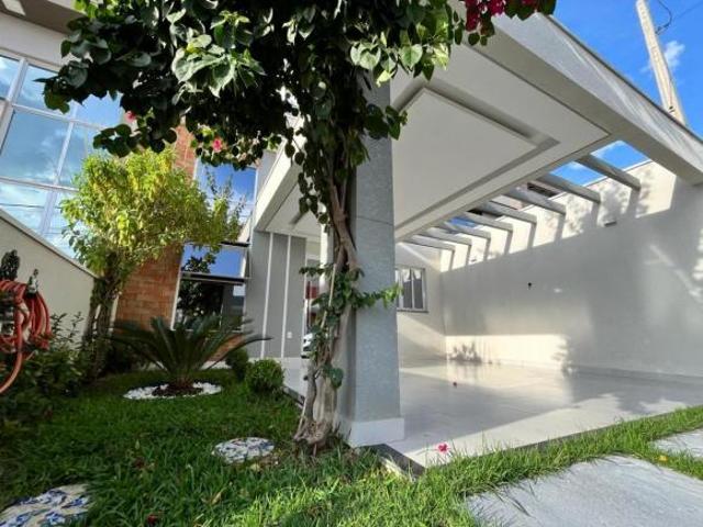 Casa no condomínio JARDINS DO IMPÉRIO para venda com 3 quartos, sendo 1 suíte, 105m²