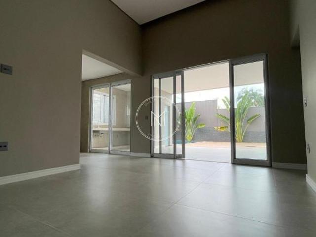 Casa no Condomínio La Ville em Betim MG