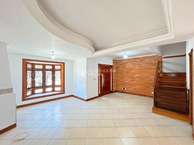 Casa no condomínio Lagos de Nova Ipanema com 3 quartos